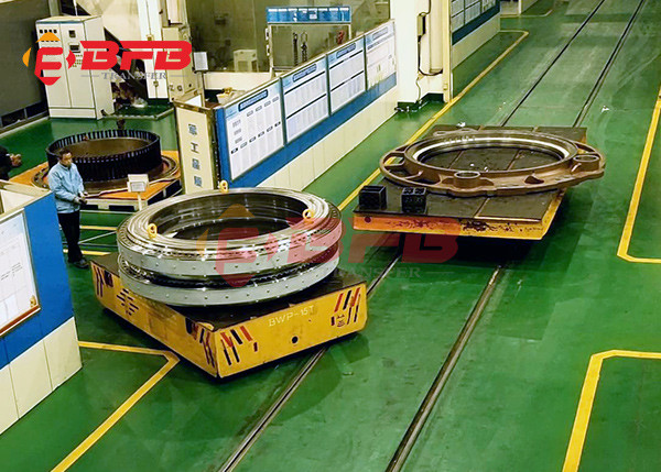 Rubber Wheels Battery Powered Carts Industrial , Self Driven Motorised ...